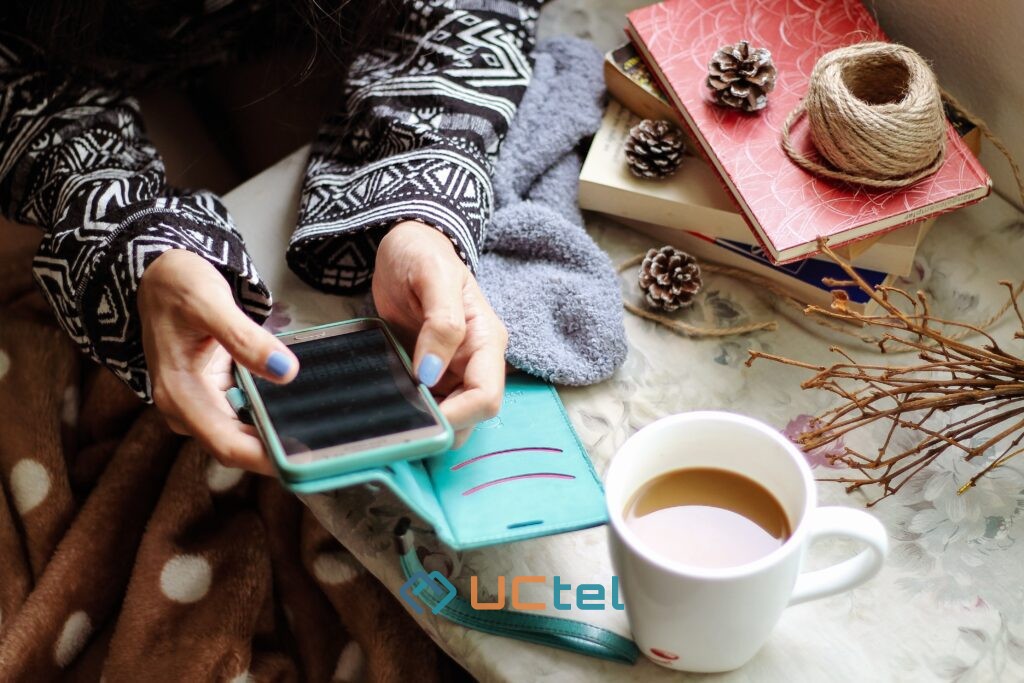 Using Signal Boosters to Fight EE Signal Problems | UCtel